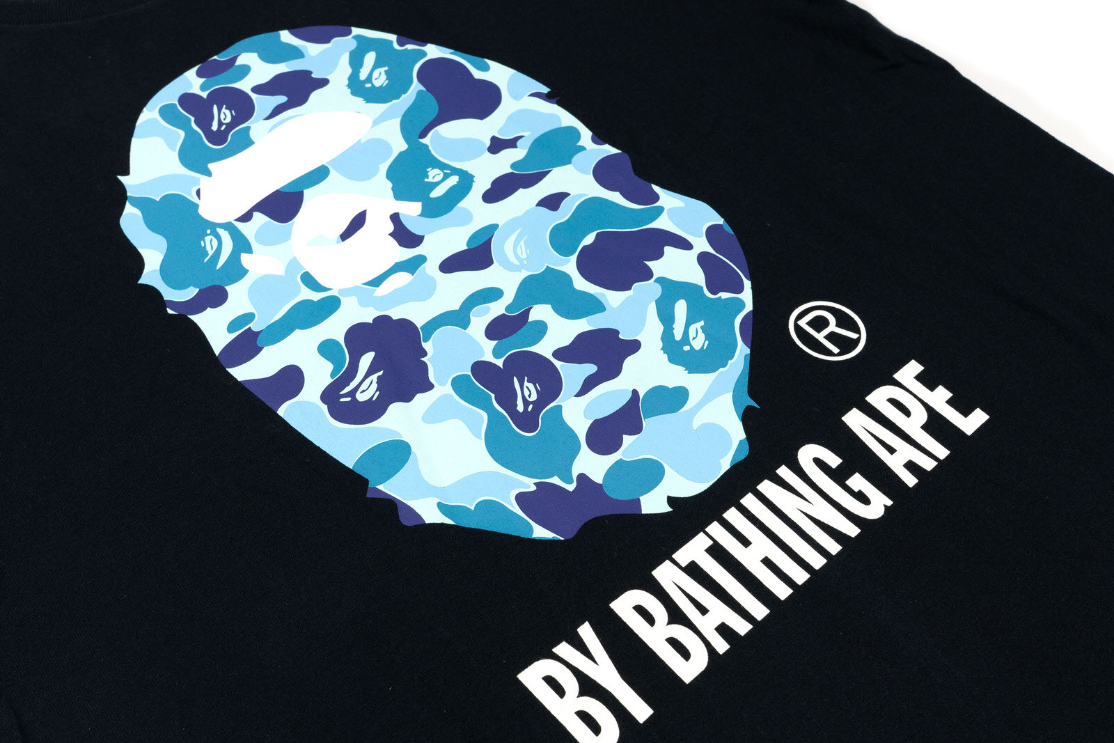 Bape Big Head Blue Camo Black Tee - GLAB.VN