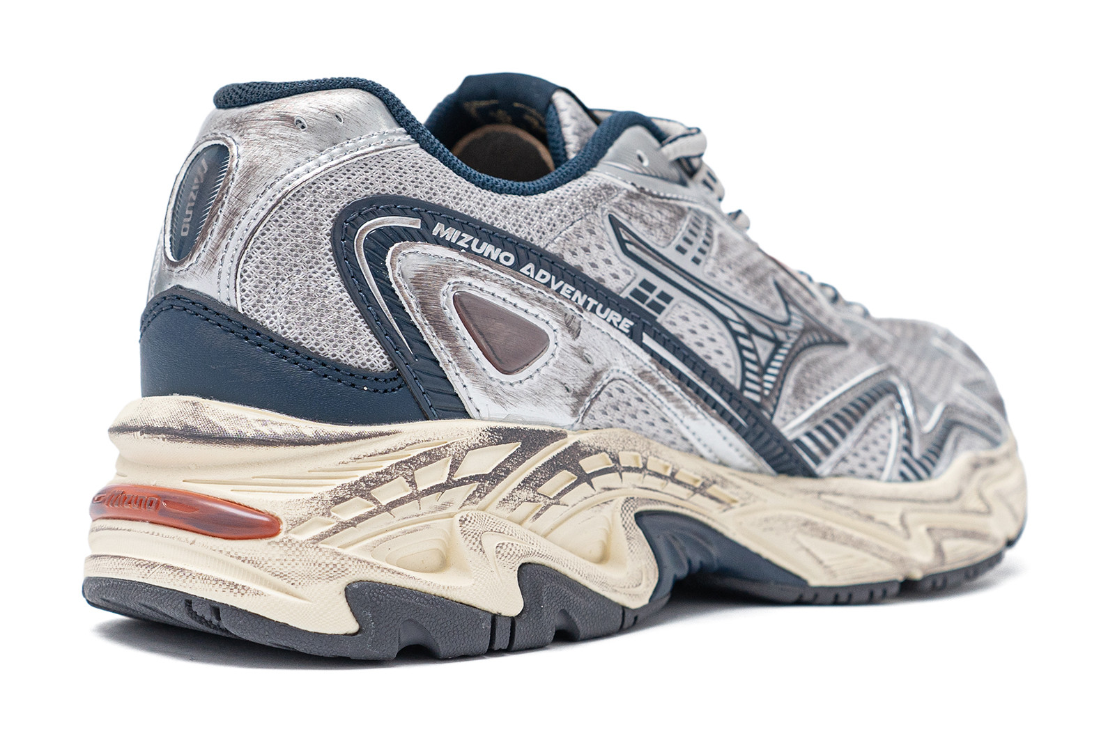 Mizuno Adventure Grey White - GLAB.VN